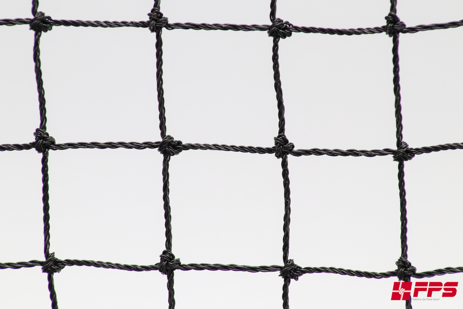 Plasa protectie anti-pasari neagra, ochi 28x28 mm, art. 328N - Fabrica ...